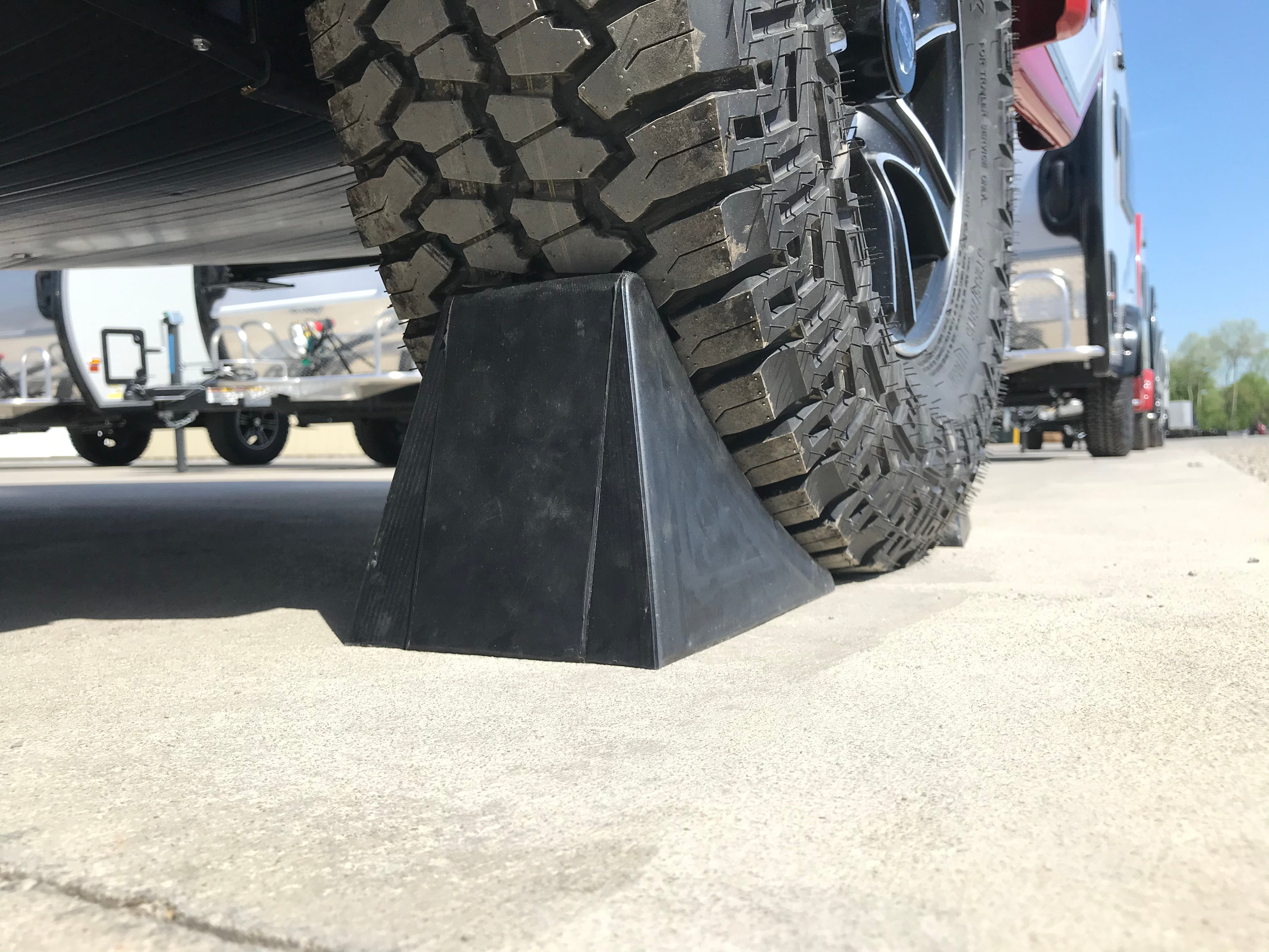 Solid Rubber Wheel Chocks – Allpro Adventures
